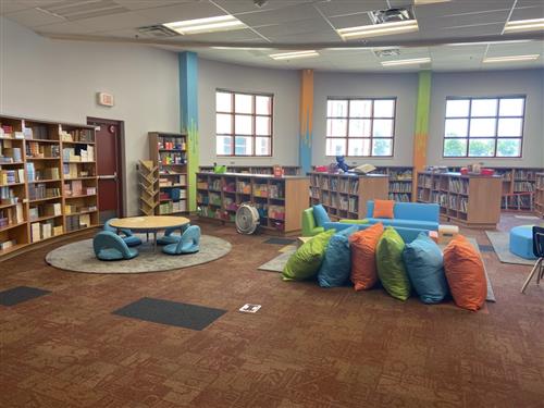 Library Media Center / Library Media Center